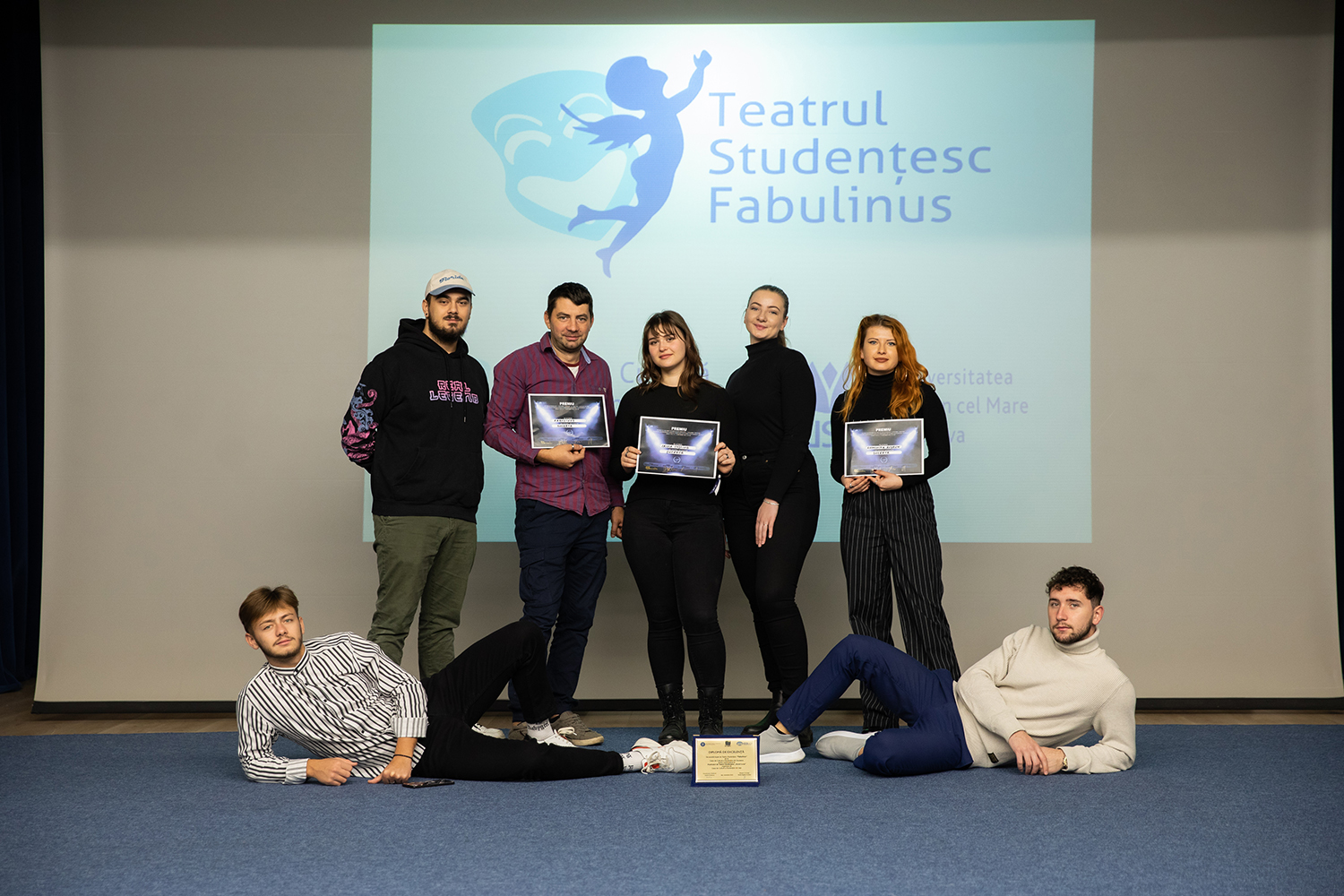 Trupa de Teatru Studențesc Fabulinus, premii la „ActFest” - Universitatea „Ștefan cel Mare” din ...